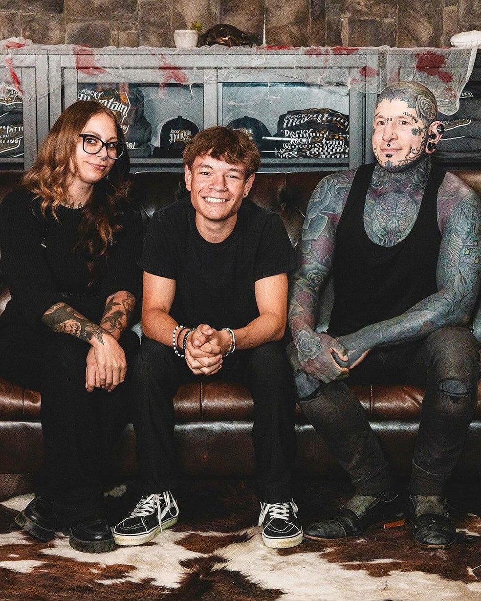 Canadense já gastou mais R$ 1,5 milhão em tatuagens e revela que ainda ...