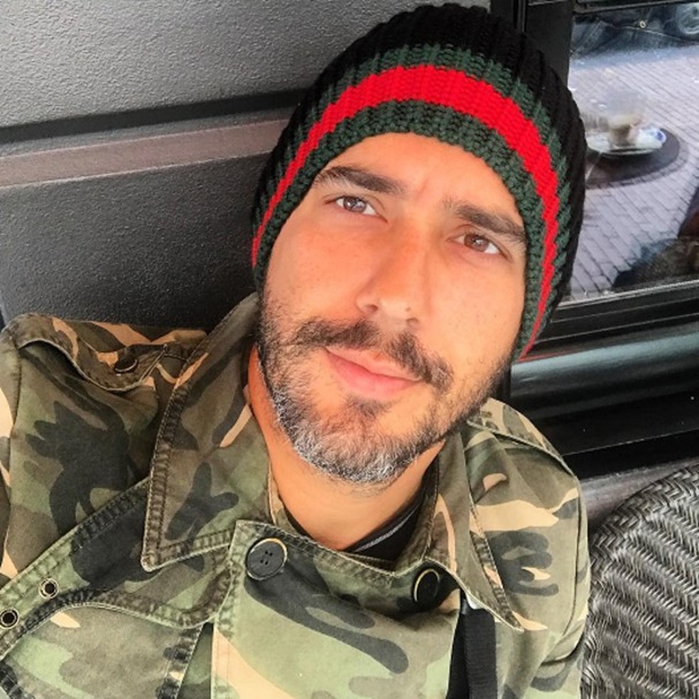 André Marques faz aniversário e muda visual: 'Corpinho de 38'