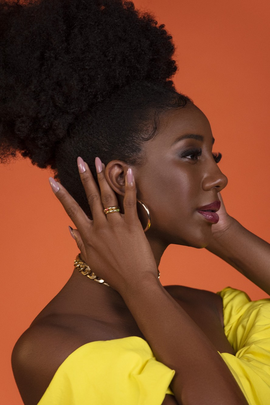 Camilla de Lucas se prepara para estrear seu primeiro longa e elege ...