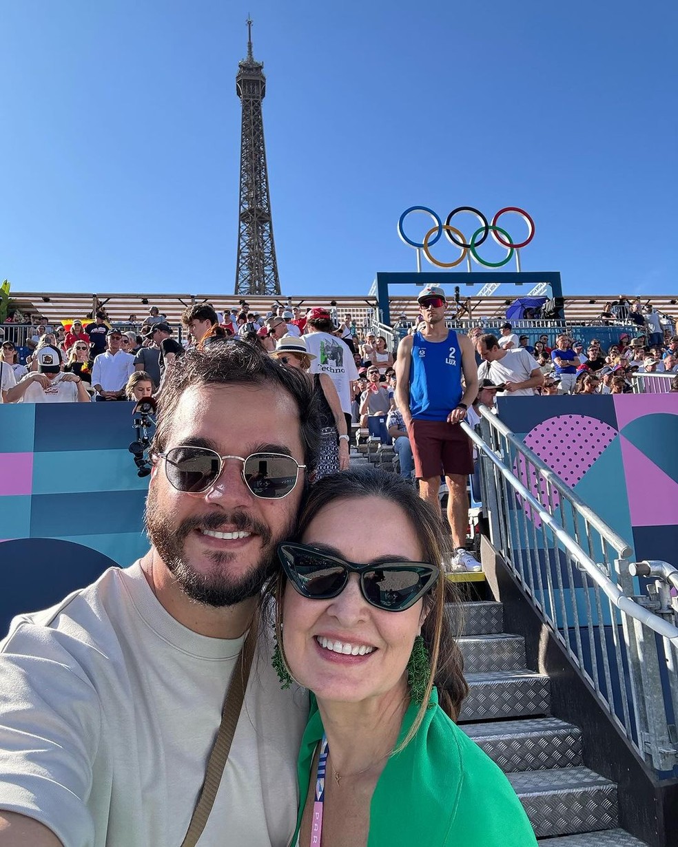 Fátima Bernardes celebra 7 anos de namoro com Túlio Gadelha