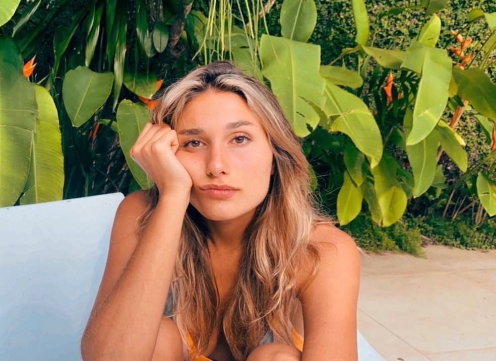 Sasha posa ao natural e ganha chuva de likes