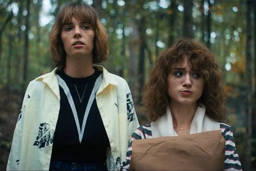 Livro de 'Stranger Things' com aventura inédita de Nancy e Robin ganha ...