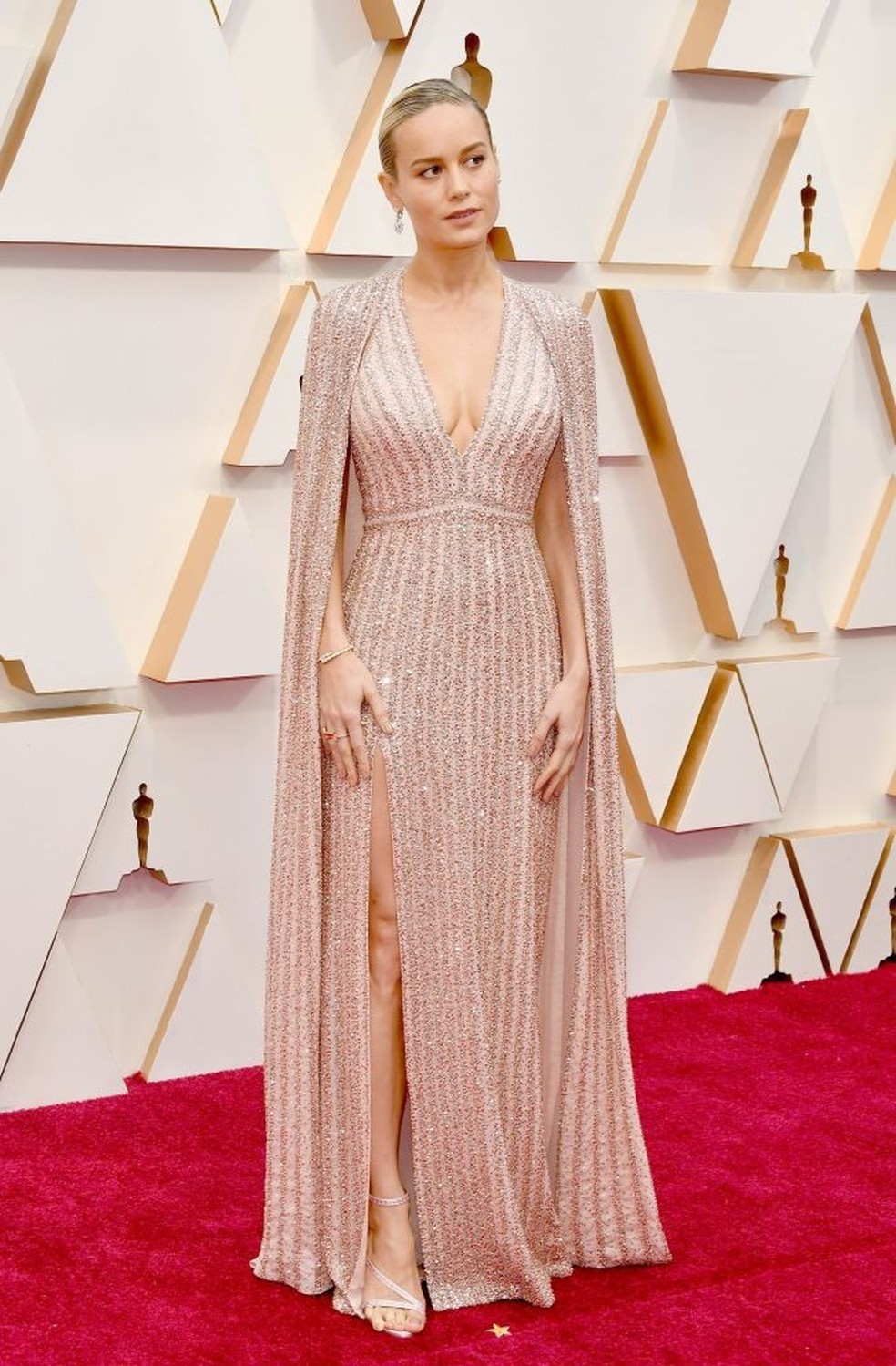 Oscar 2020: Looks cor-de-rosa fazem sucesso no tapete vermelho