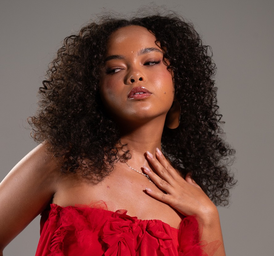 Joyce Alane mostra intensidade sem culpa em seu álbum de estreia ...