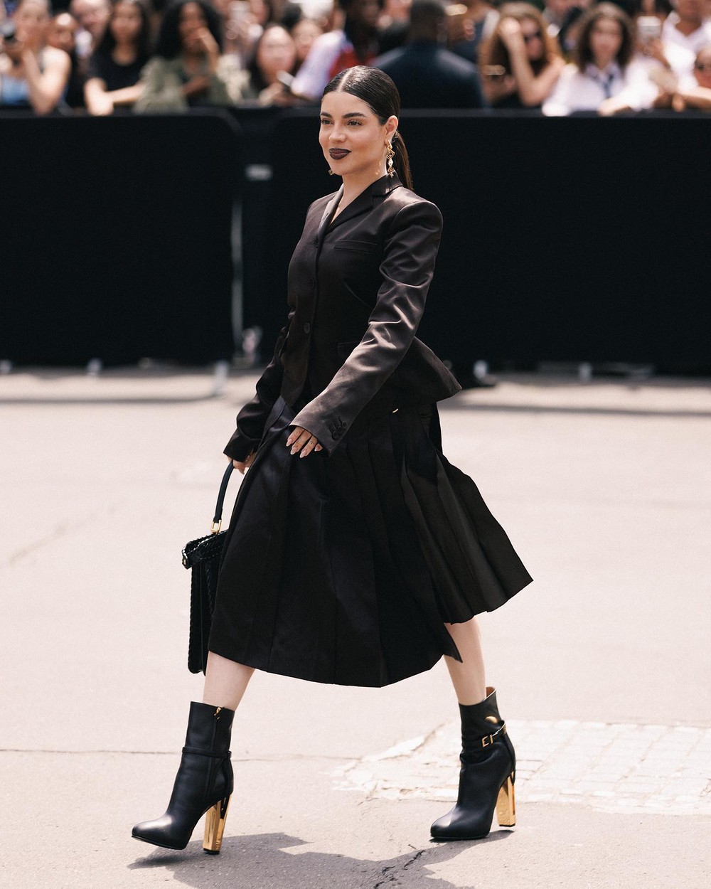 Opium, a tendência de moda que bate de frente com o Quiet Luxury