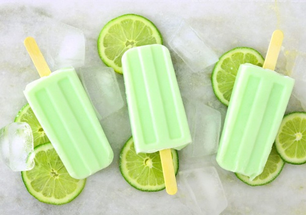 Picolé alcoólico: receitas para fazer em casa e se refrescar no verão